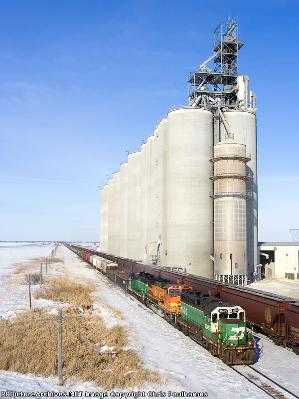 BNSF 1590 (H-GFDNTW)